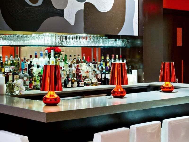 Bar Ameritania - New York City Hotel Bar near Times Square